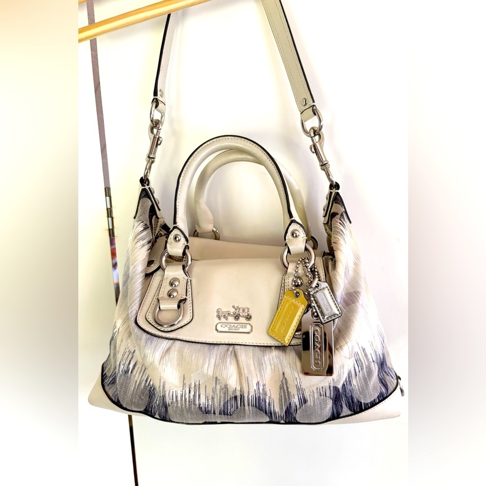 Coach Madison Signature Sabrina Leather And Fabric Sa… - Gem